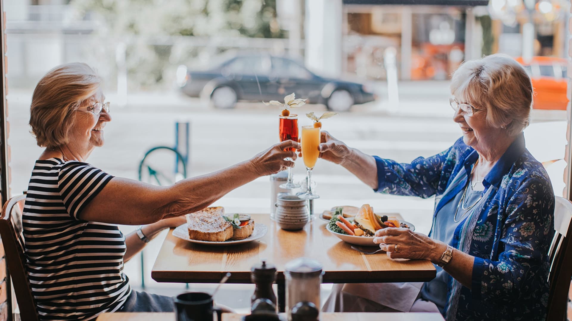 Blue Fox Cafe | Breakfast All Day in a Big Way!